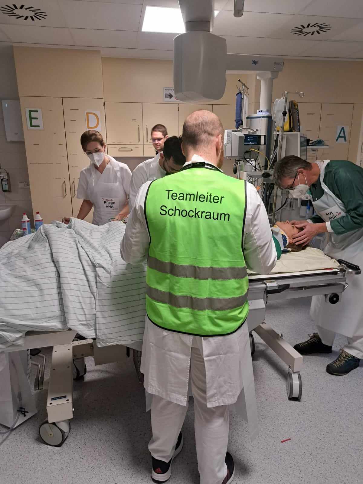 Schockraumtraining für unsere Notfallsanitäter-Azubis